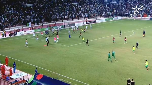 شاهد اشتباك وعنف بين لاعبي الجزائر والمغرب بعد نهائي كأس العرب للناشئين