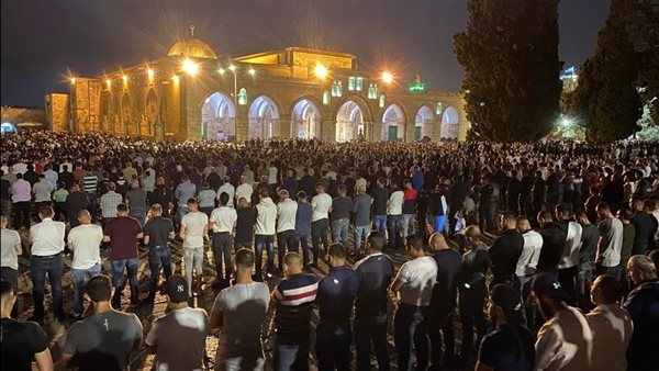 بث مباشر صلاة العشاء والتراويح بالمسجد الأقصى الليلة الـ 18 من رمضان